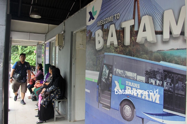 Bangun Enam Halte Bermotif Melayu - batampos.co.id